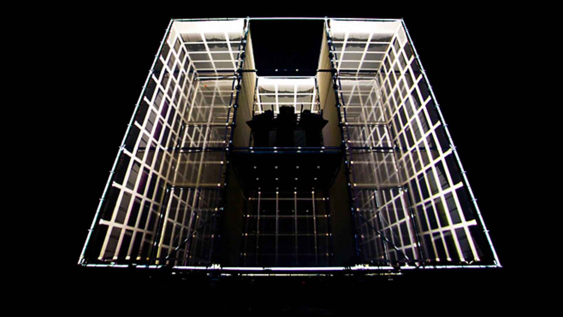 The 13 coolest EDM stage shows and DJ booths