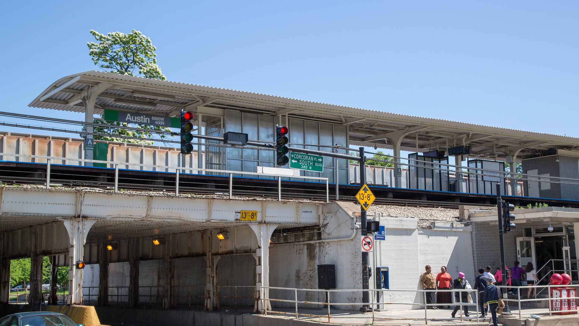 The 6 best and 6 worst El stations