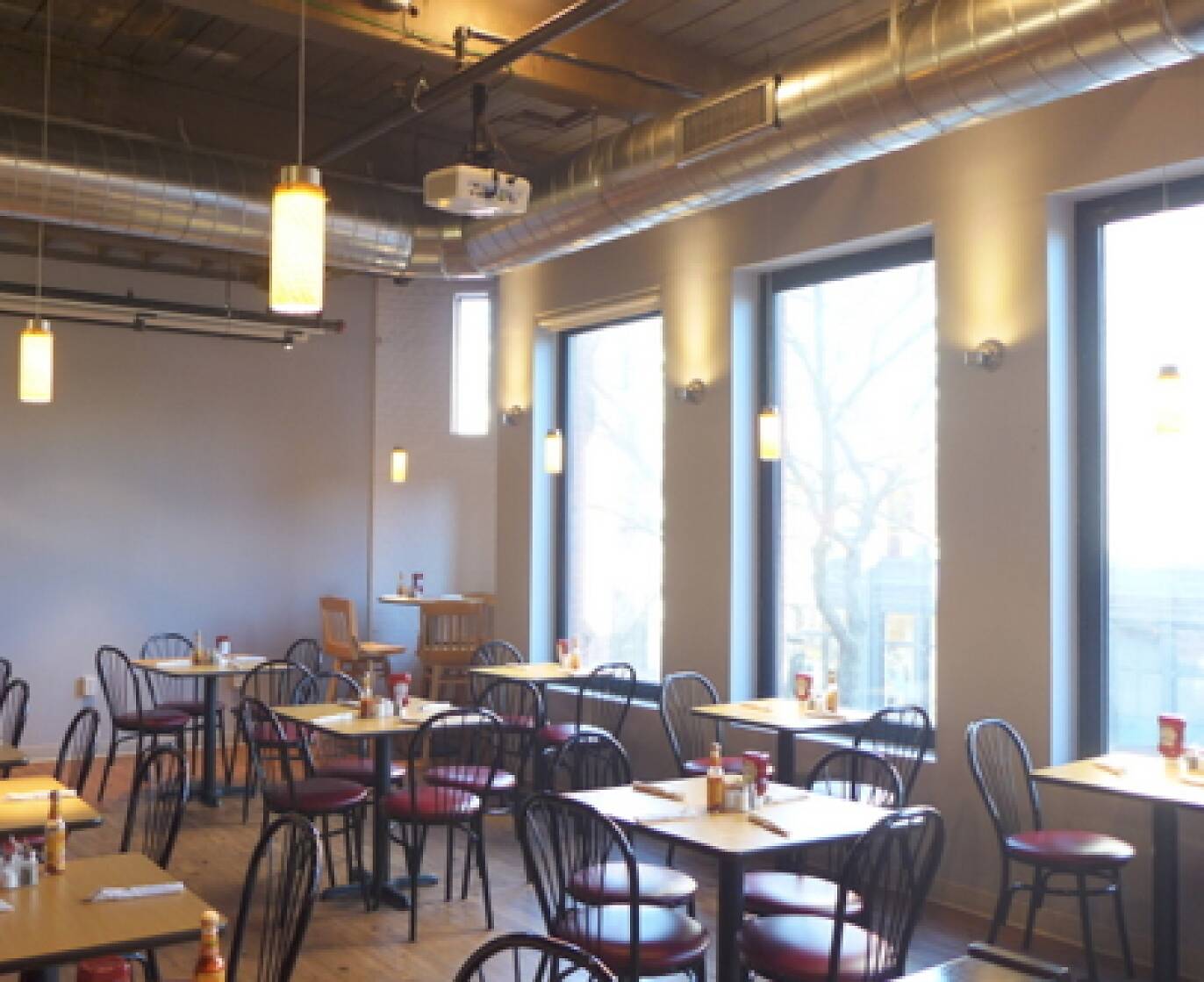 10 Cool Things to Do in the Back Bay: Enjoy the Best Hangouts