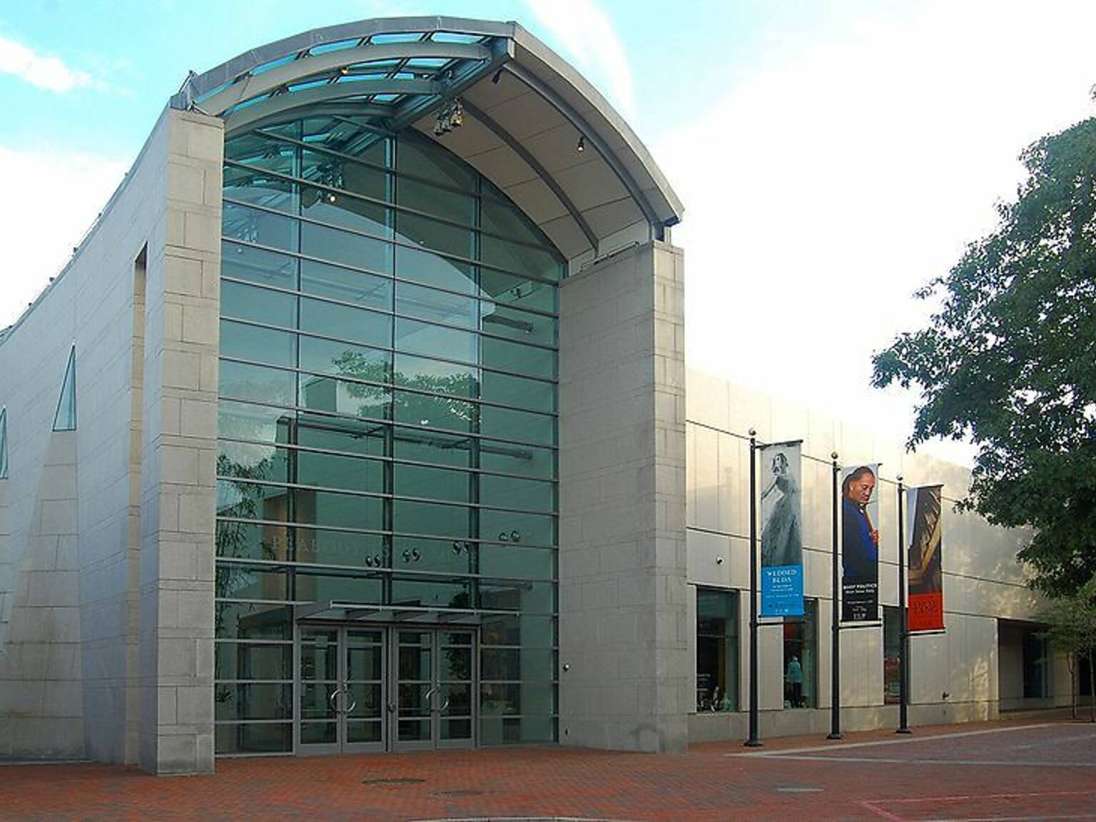 Where to See Art in Boston: 15 Best Museums, Galleries & More