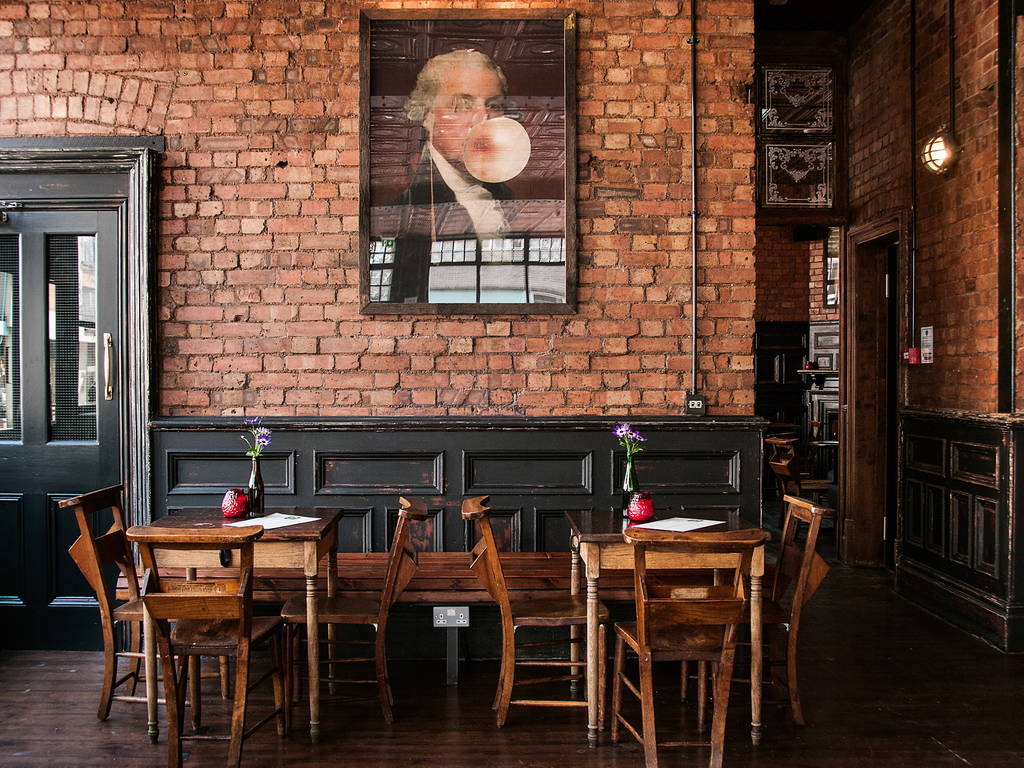 20 Best Angel & Islington Pubs | Islington’s Most Charming Boozers