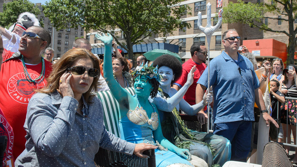 Look at these gorgeous photos of the Mermaid Parade 2014