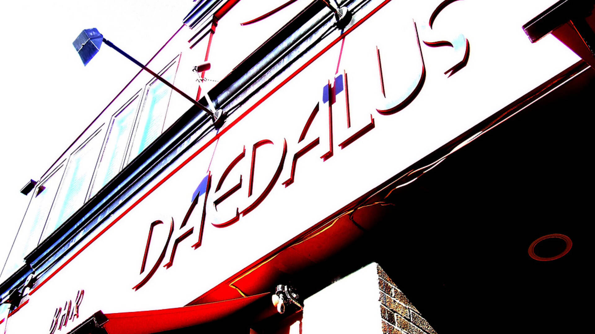 Best Outdoor Bars in Boston: Drink Outside on These Patios