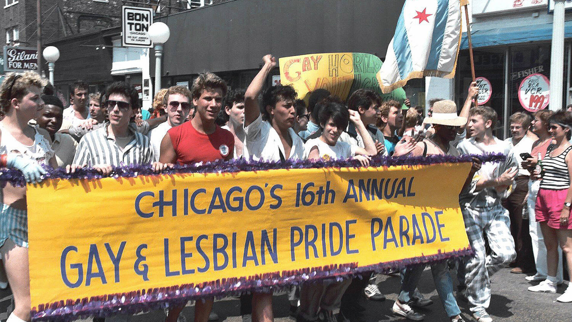 Photos from Chicago's Pride Parade in 1985