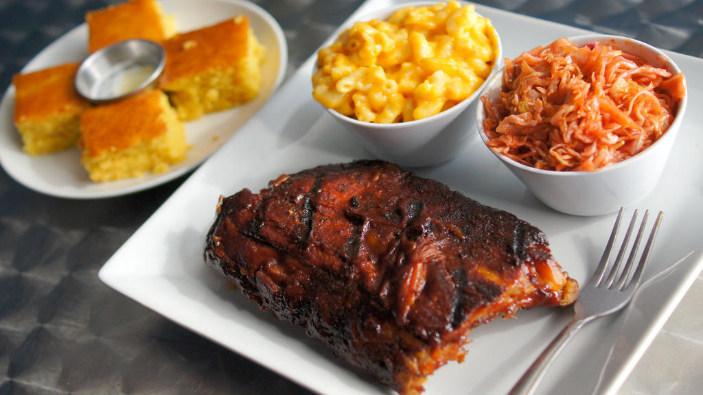 The Hungry Pig | Restaurants in Historic Filipinotown, Los Angeles