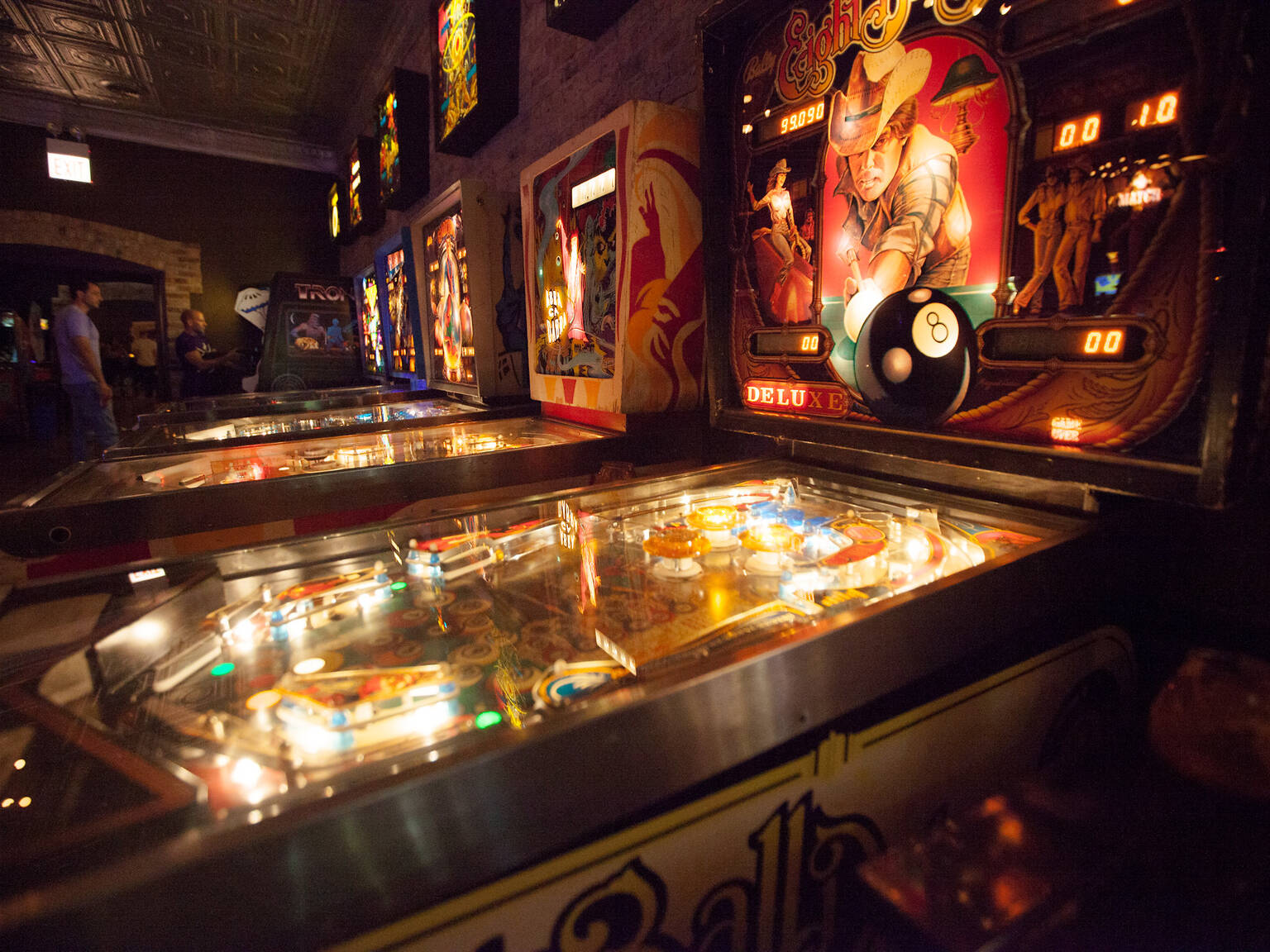 The best nightlife in Logan Square: clubs, comedy and music venues