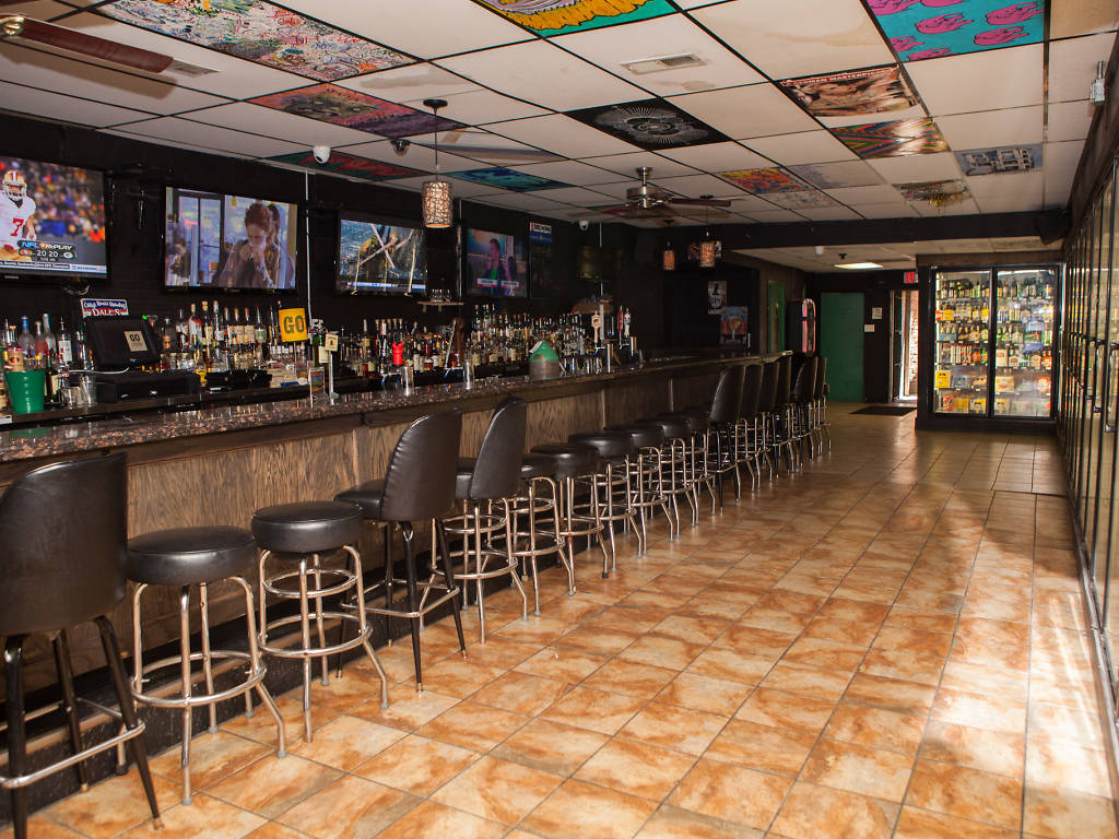 29 Best Bars in Logan Square, Chicago