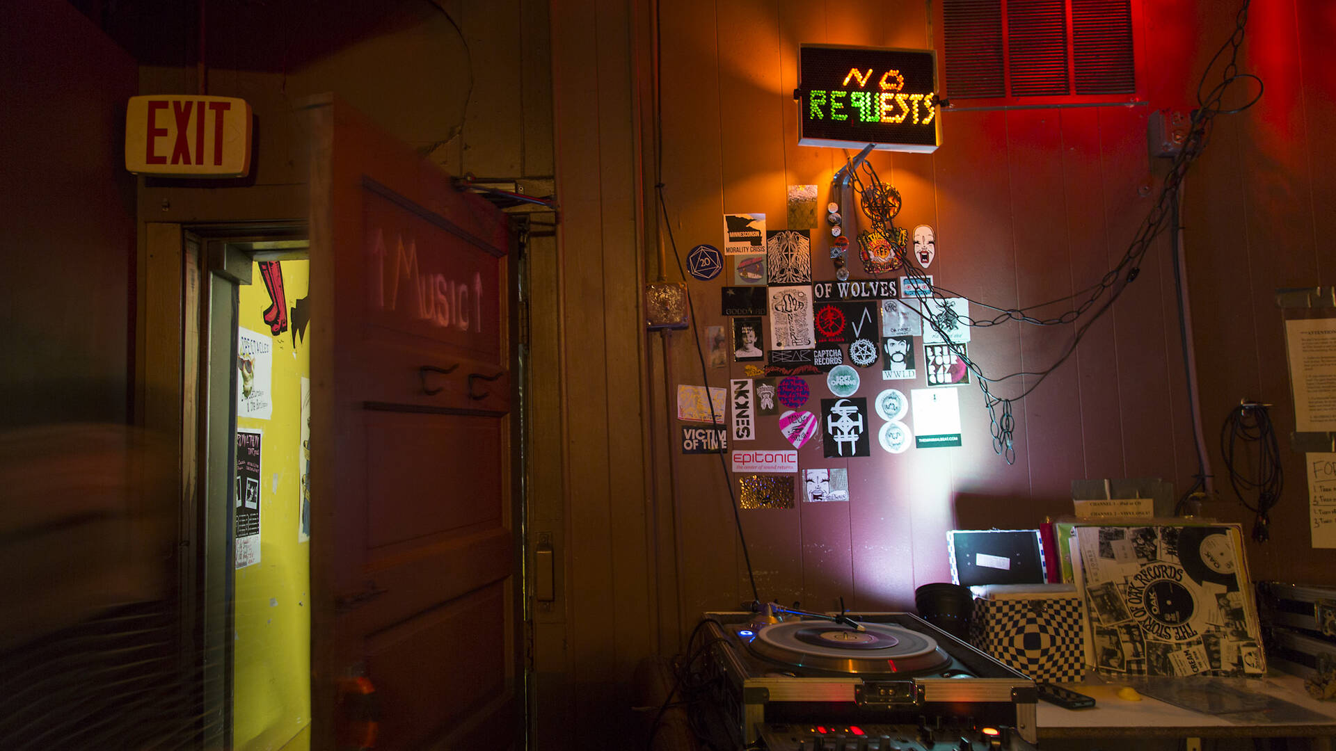 The Burlington | Bars in Logan Square, Chicago