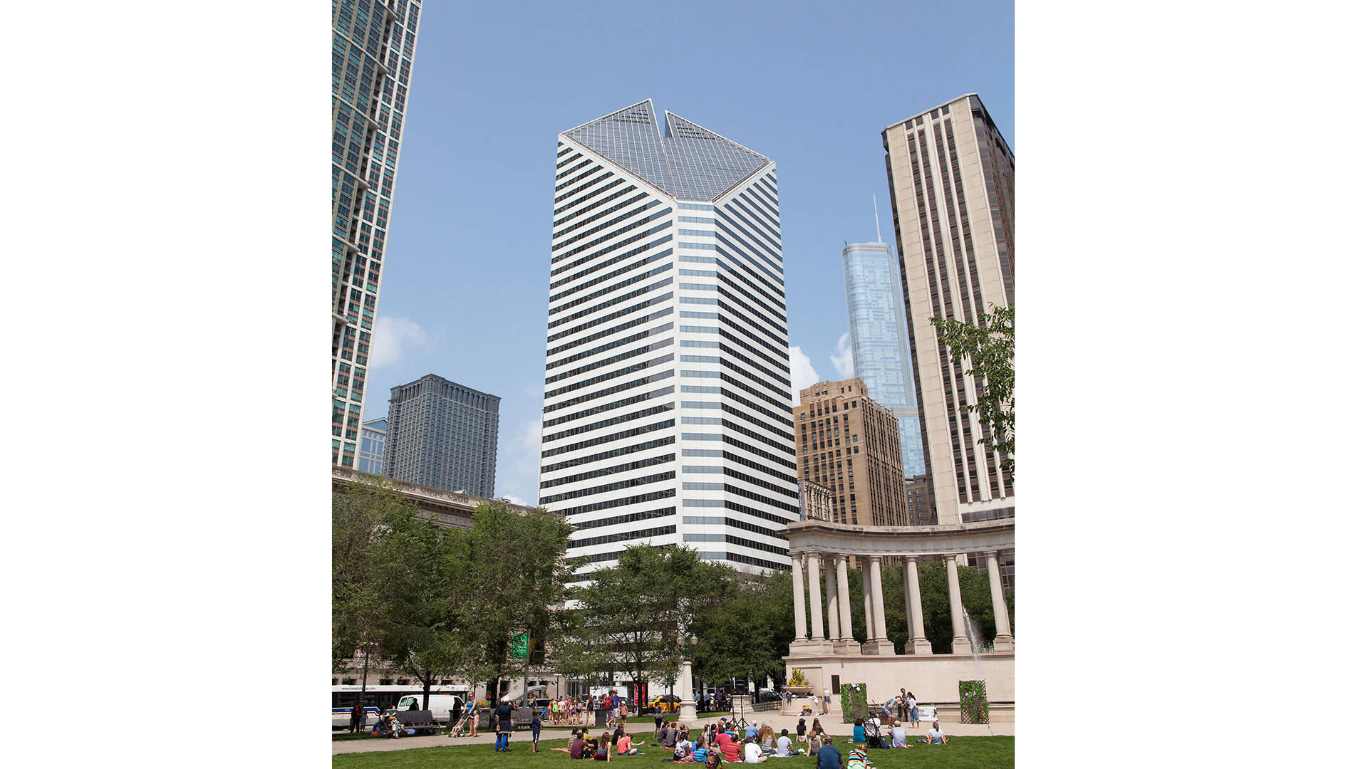 The 50 Most Beautiful Buildings in Chicago