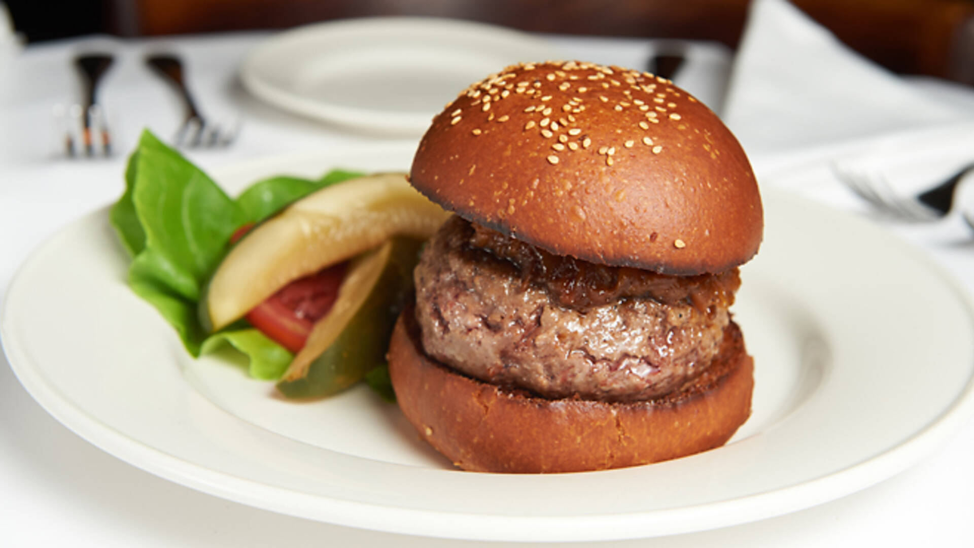 The 17 best hamburgers, smash burgers and cheeseburgers in NYC