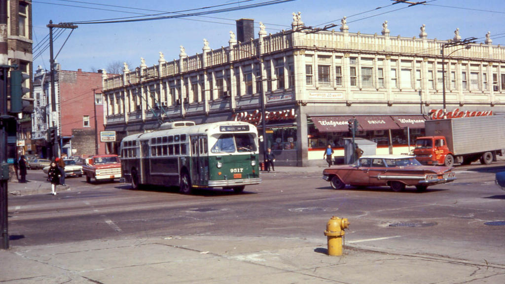 Vintage photographs of Chicago "L" trains and buses - slideshow
