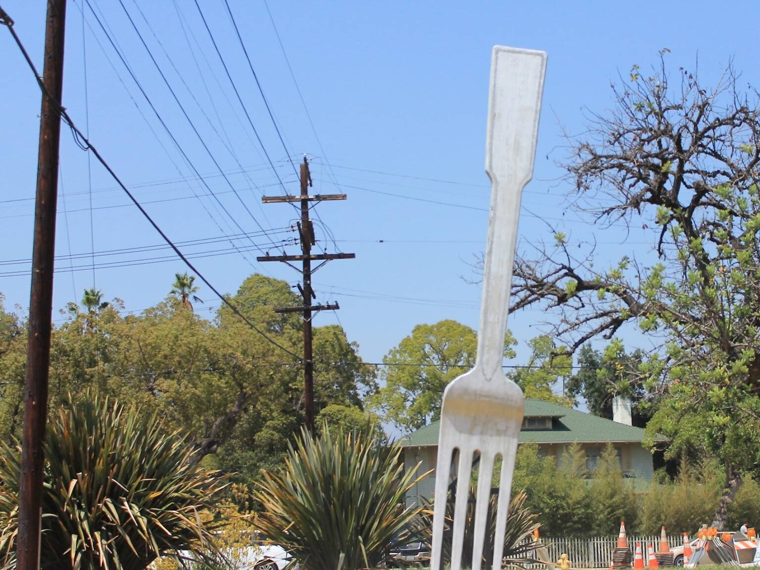 9 of LA’s most bizarre roadside landmarks explained
