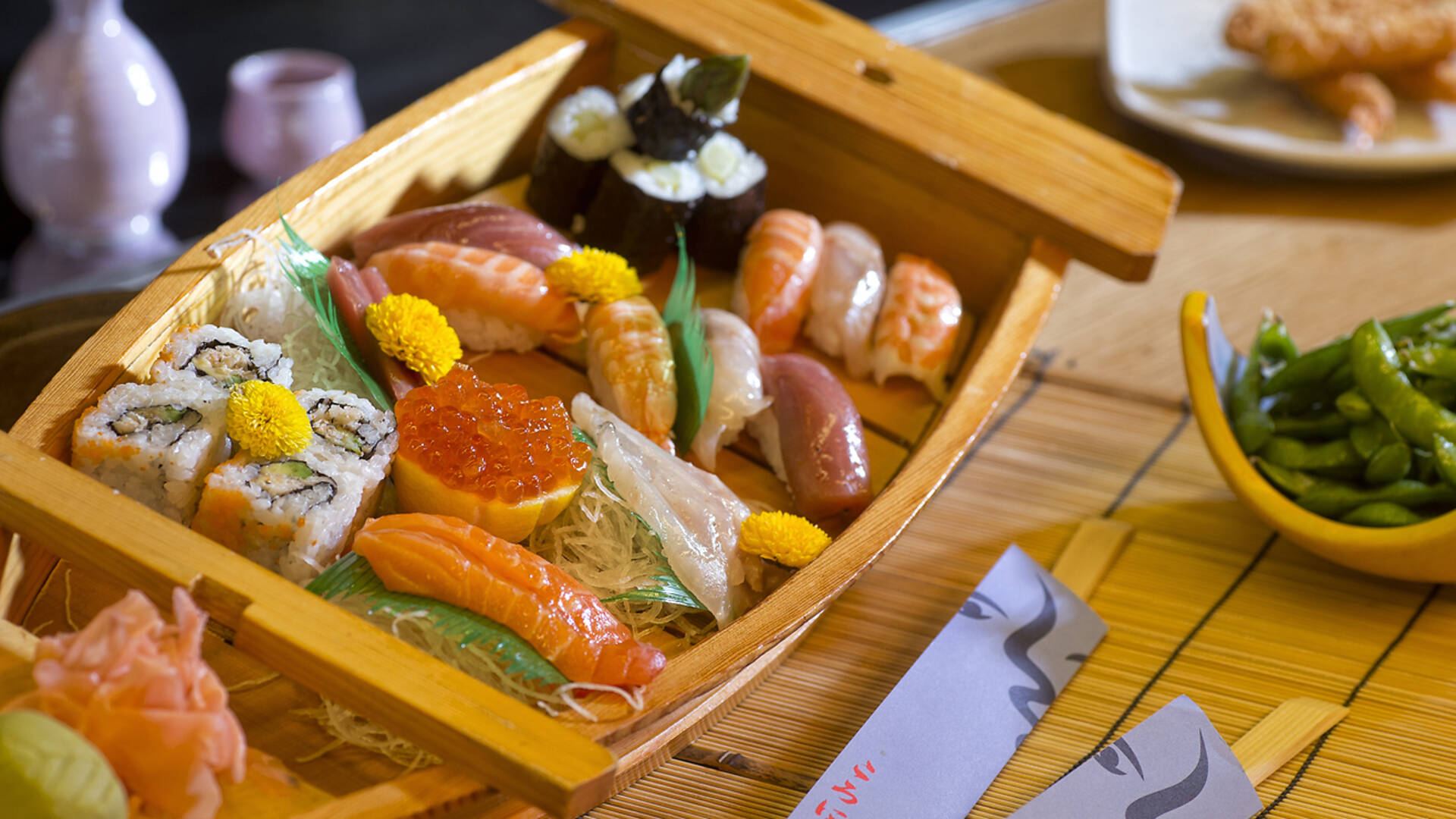 The Colony Club Restaurant and Bar | Bars and pubs in Park Lane, London