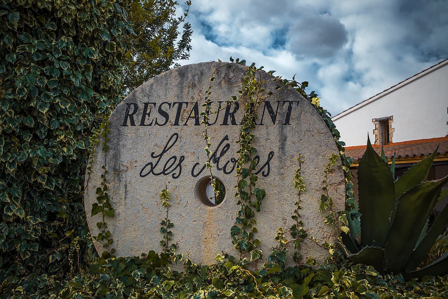 Les Moles | Restaurants in Girona
