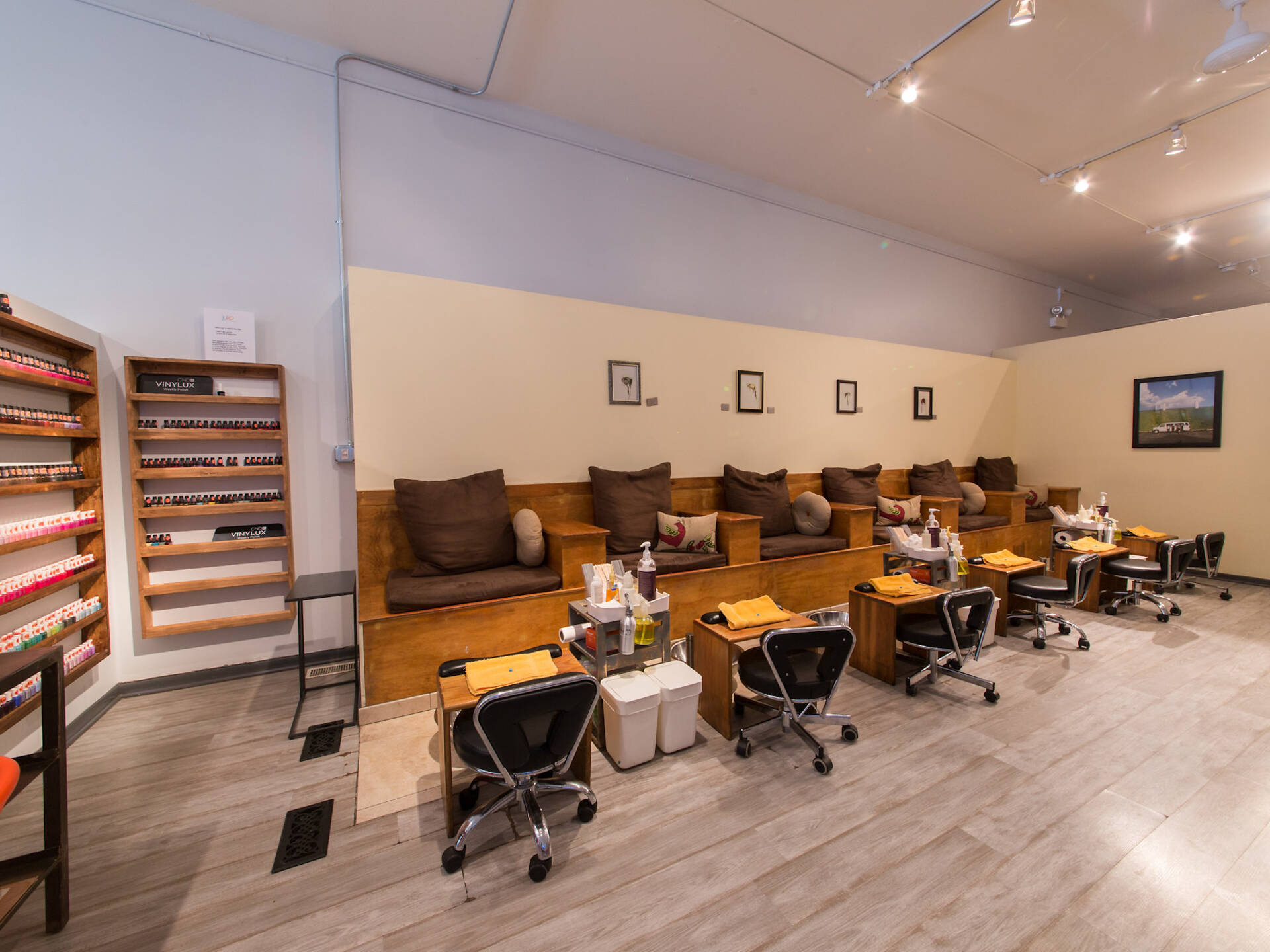 17 Best Nail Salons in Chicago for Manicures, Pedicures and Nail Art