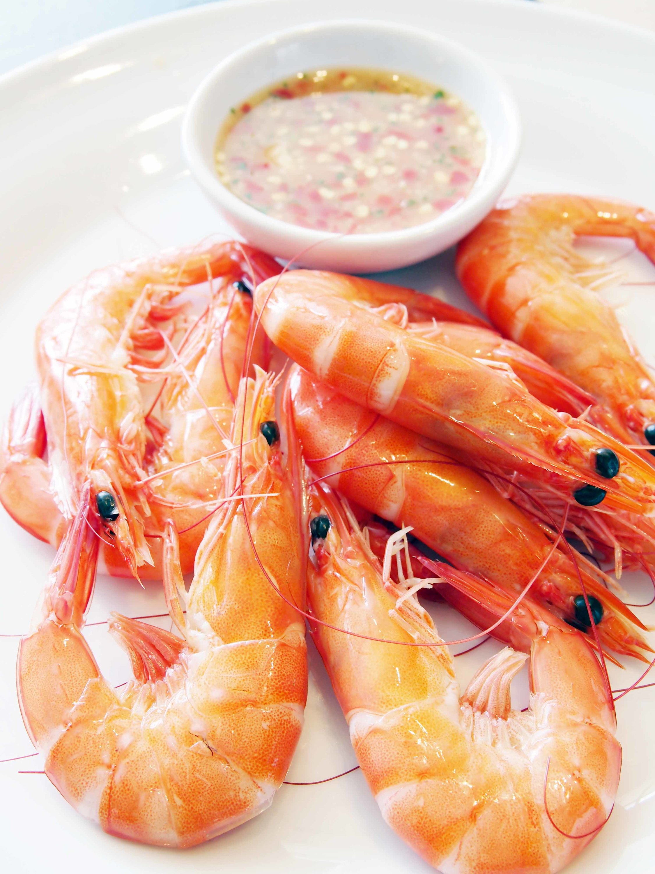 Seafood in Barcelona: the prawn route