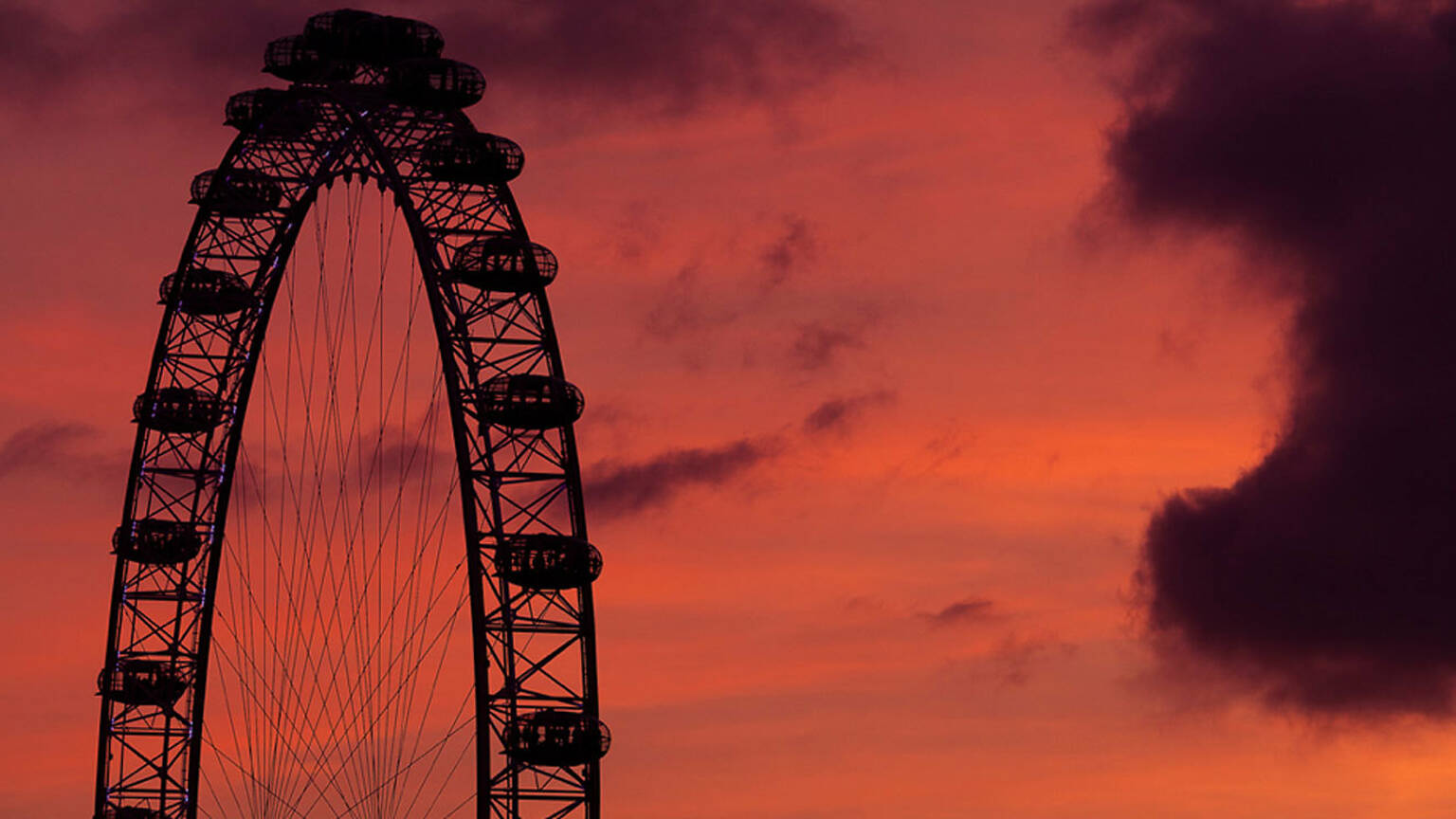 40 glowing photos of London at sunset