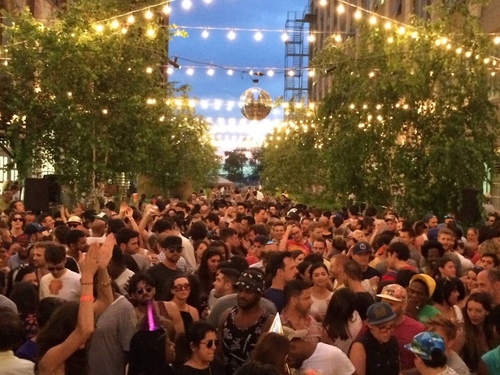 Mister Sunday Guide Including Food Offerings and How to Get There