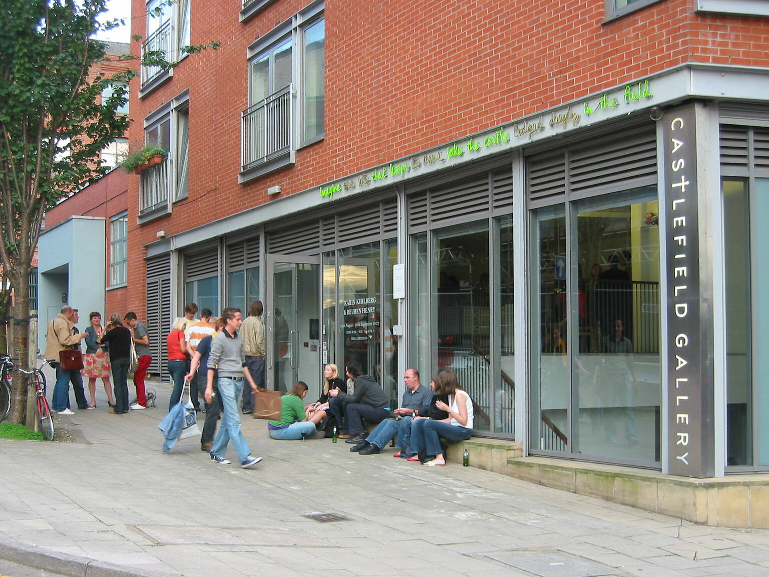 12 Best Art Galleries In Manchester To Visit