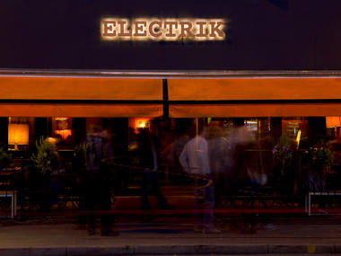 20 Best Bars in Manchester, From Quirky Bars to Rooftop Picks