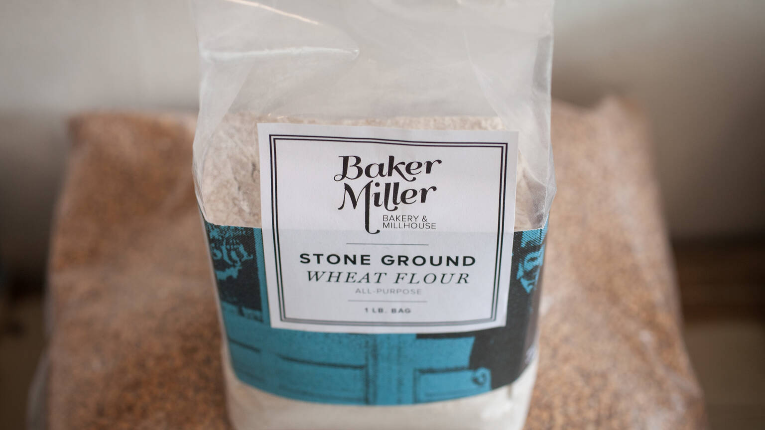 Bagel Miller | Restaurants in Lincoln Square, Chicago