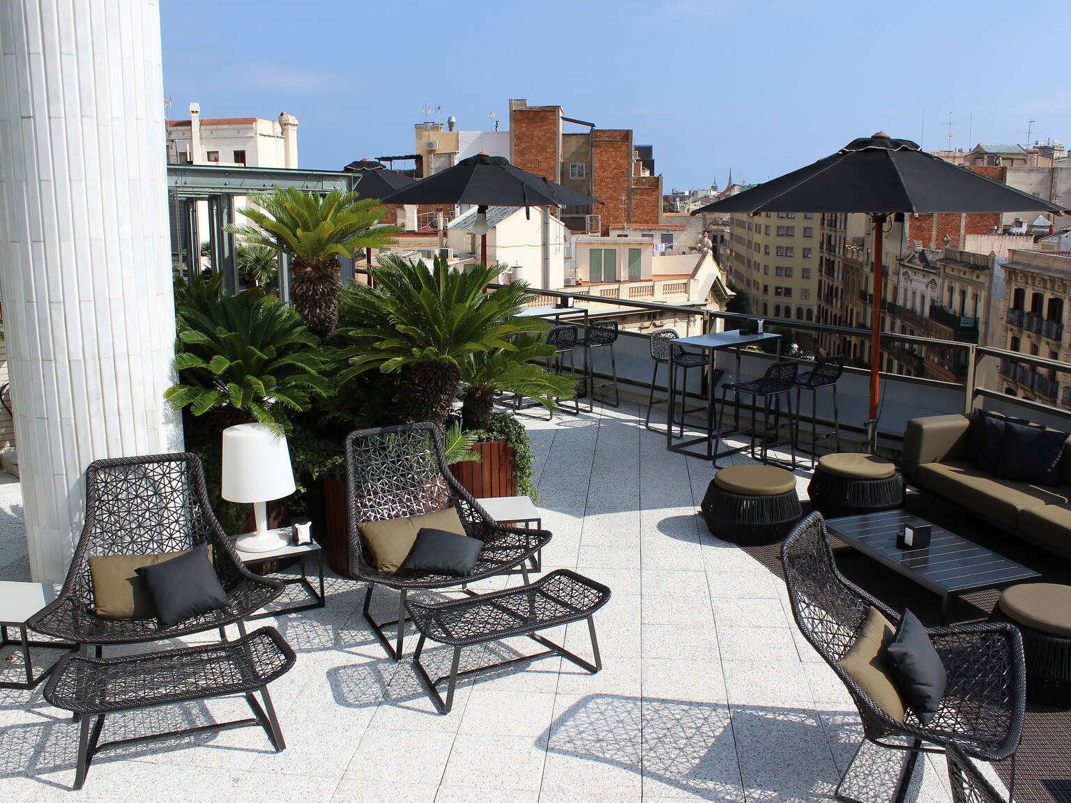 13 Best Rooftop Bars in Barcelona | Hotels, Pools and More