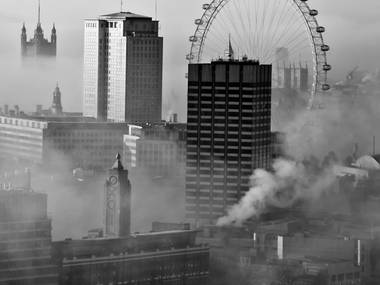 43 evocative photos of London from John Esslinger