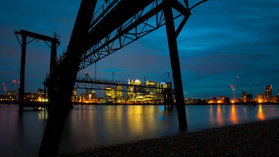 43 evocative photos of London from John Esslinger