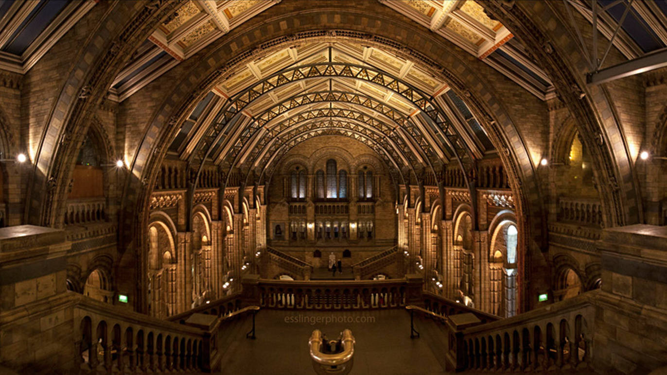 43 evocative photos of London from John Esslinger