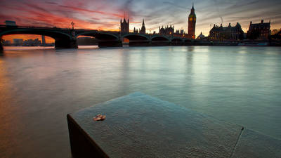 43 evocative photos of London from John Esslinger