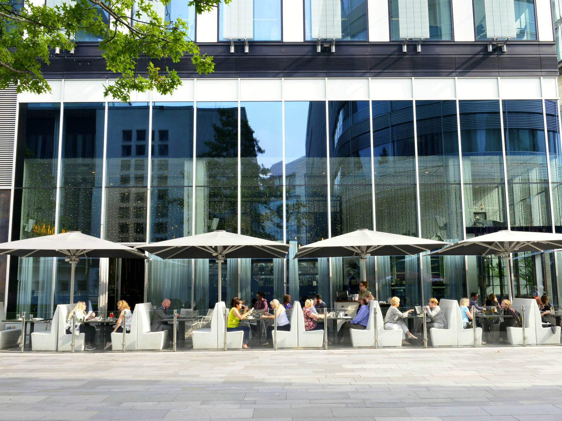 9 Best Cocktail Bars in Manchester Right Now