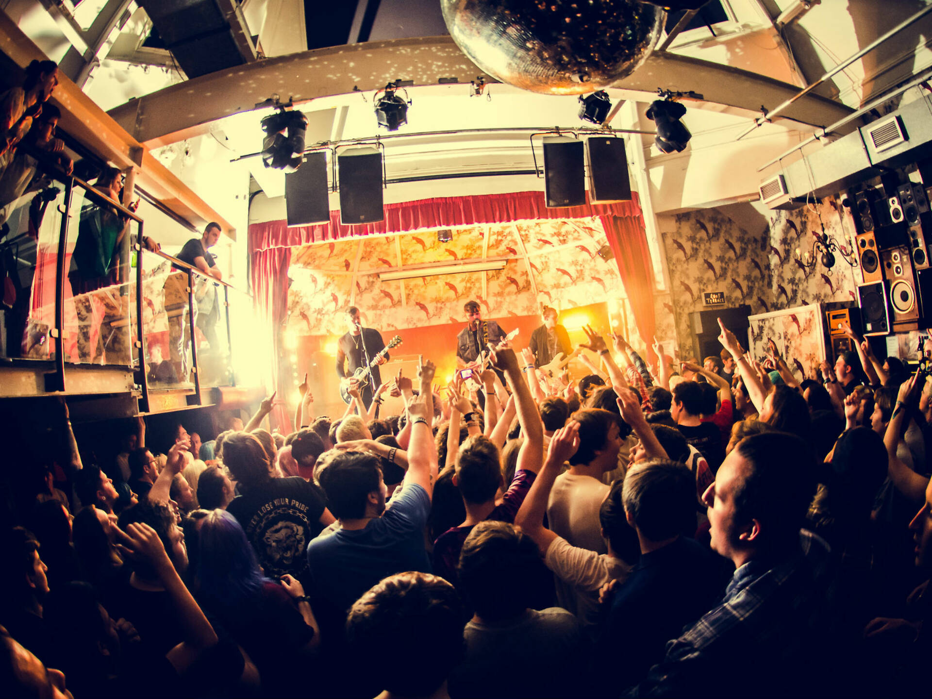 Best Live Music in Manchester: find gigs, concerts and local acts