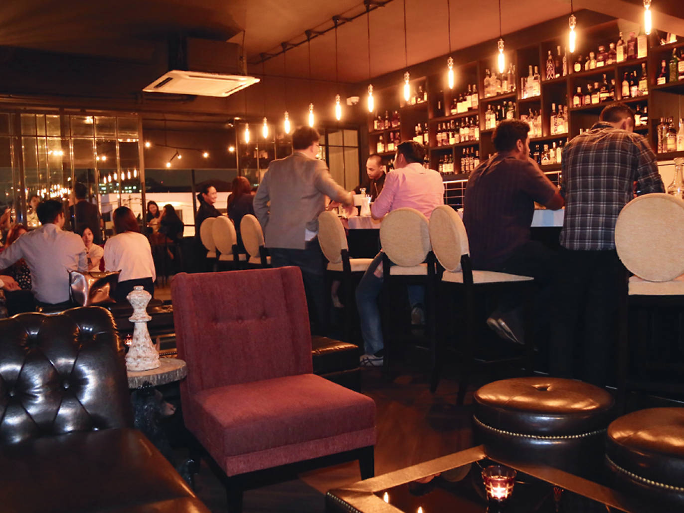 16 Best Bars in Kuala Lumpur For A Drink