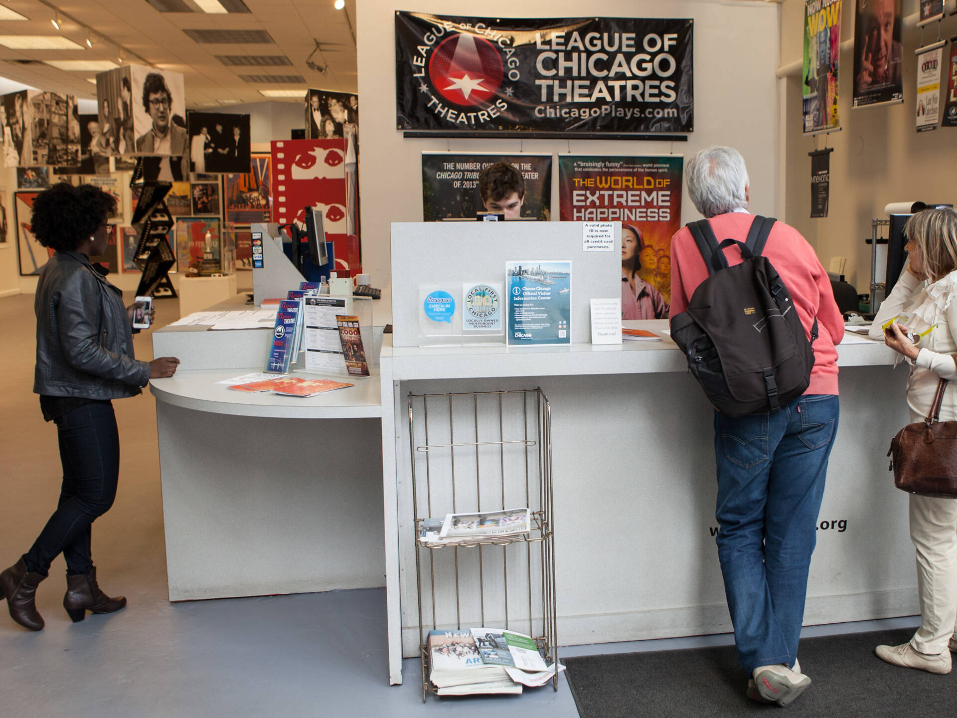 Cheap Chicago Theater Tickets and Seven Ways to Get Them