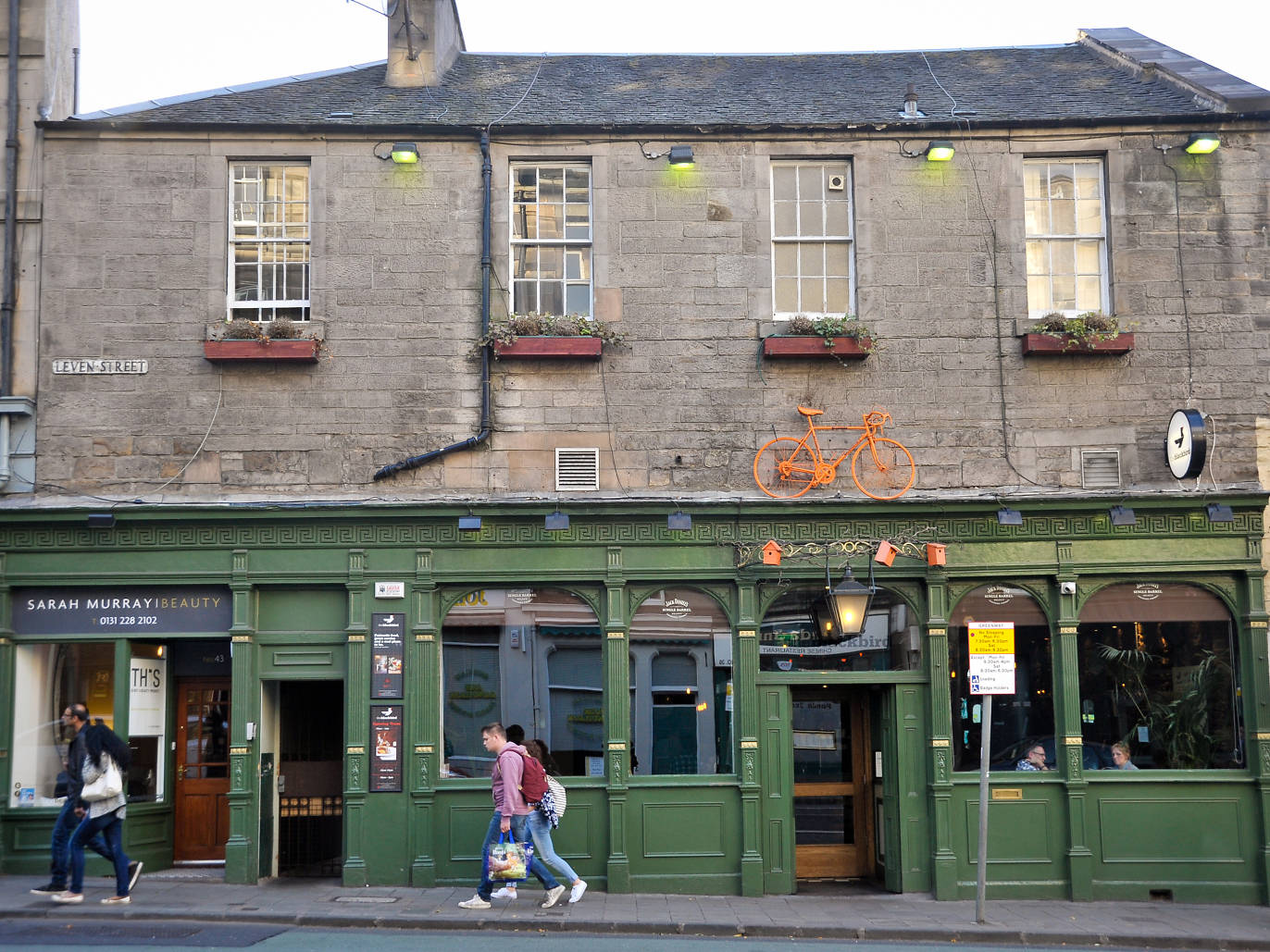 15 Best Bars in Edinburgh Right Now