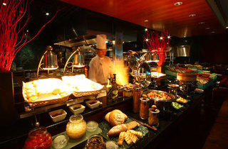 Café 2000 | Restaurants in Raffles Place, Singapore