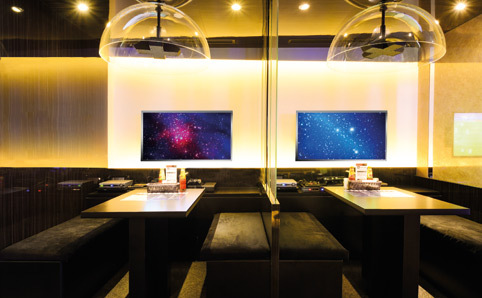 Screen Bar | Restaurants in City Hall, Singapore