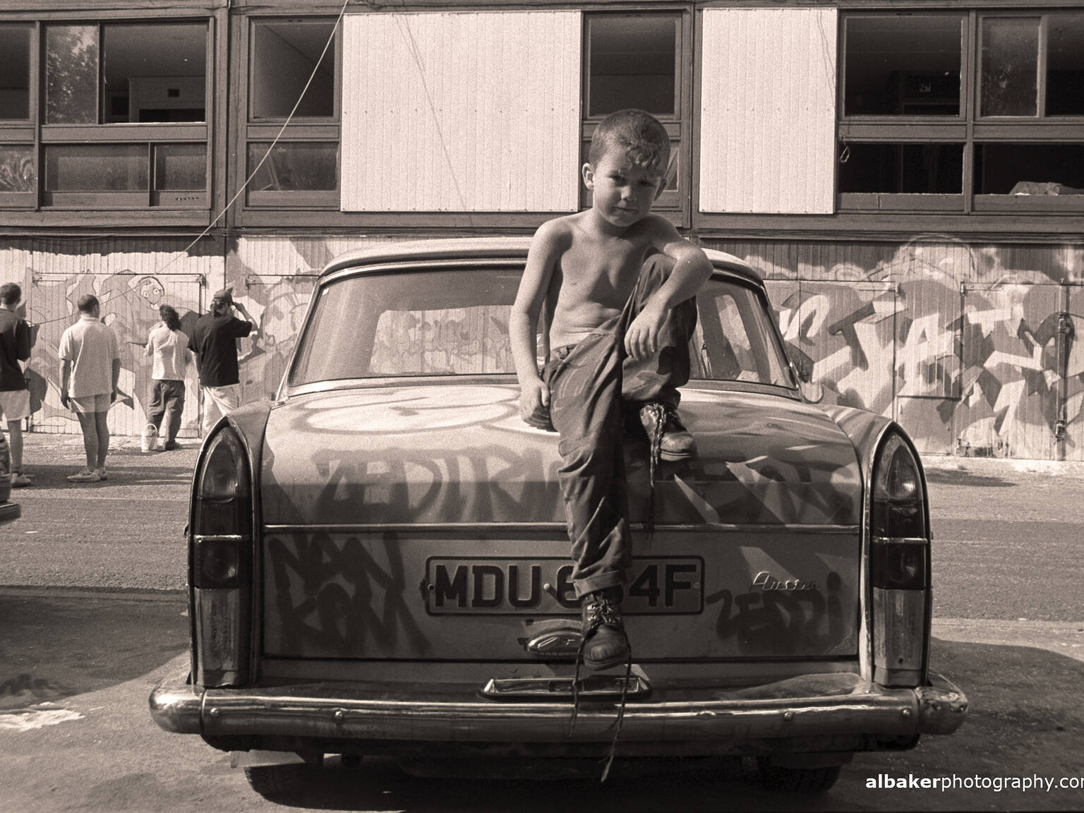 23 fascinating photos of old Hulme from Al Baker