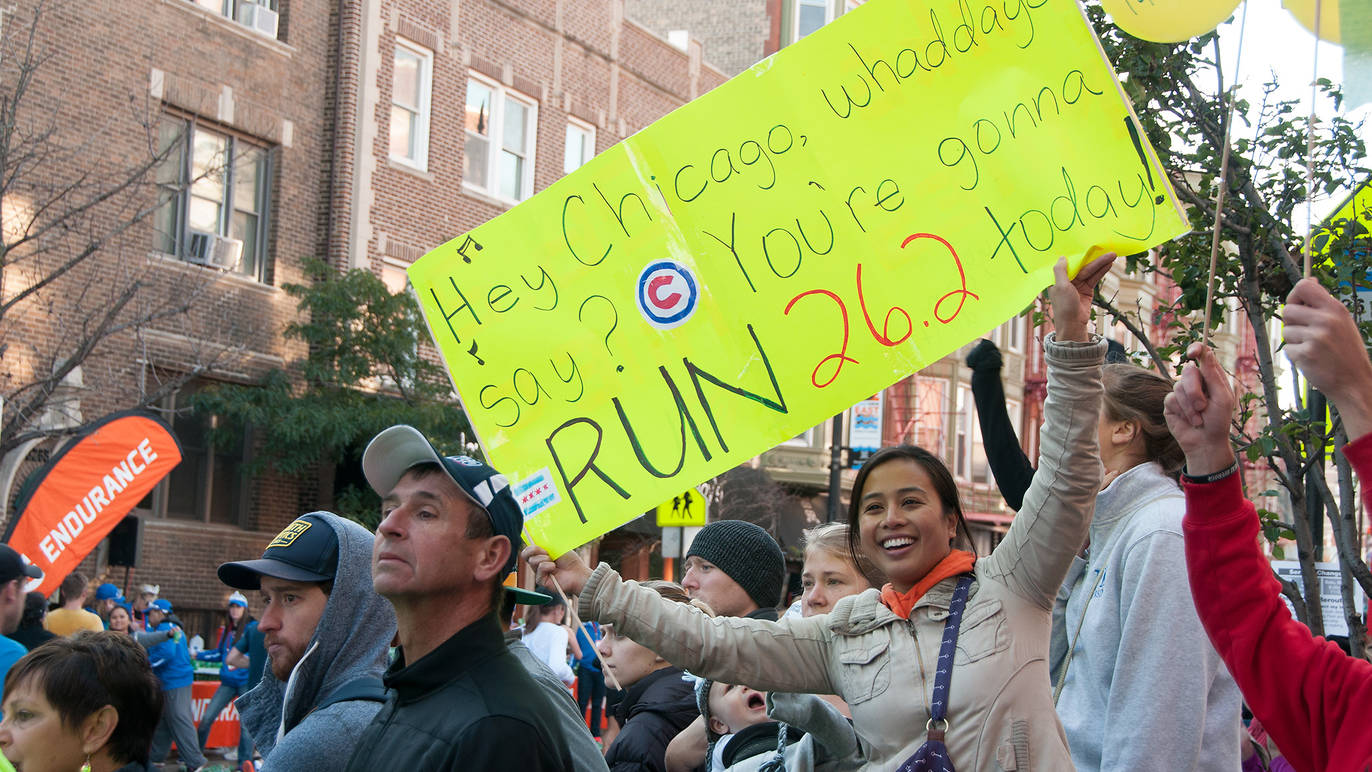 Chicago Marathon 2014 funniest spectator signs - Slideshow