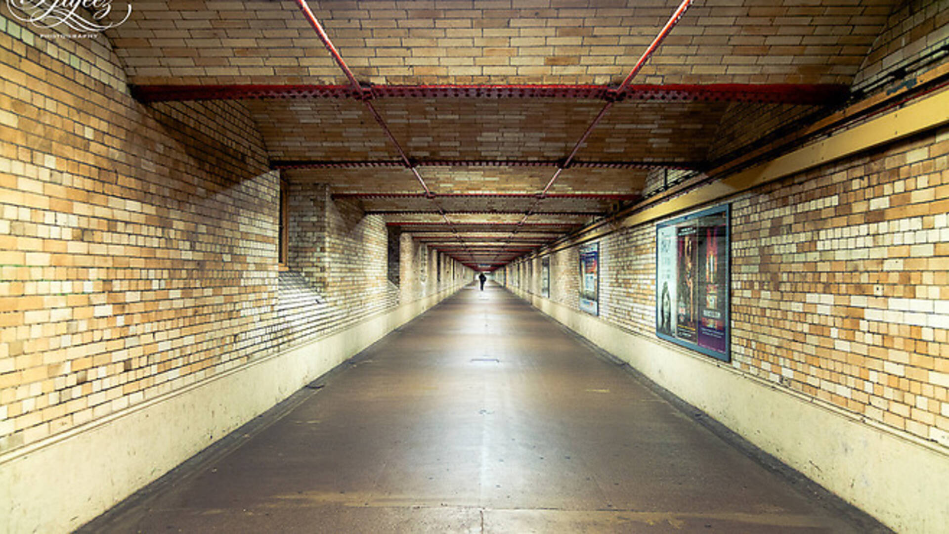 41 beautiful photos of the London Underground