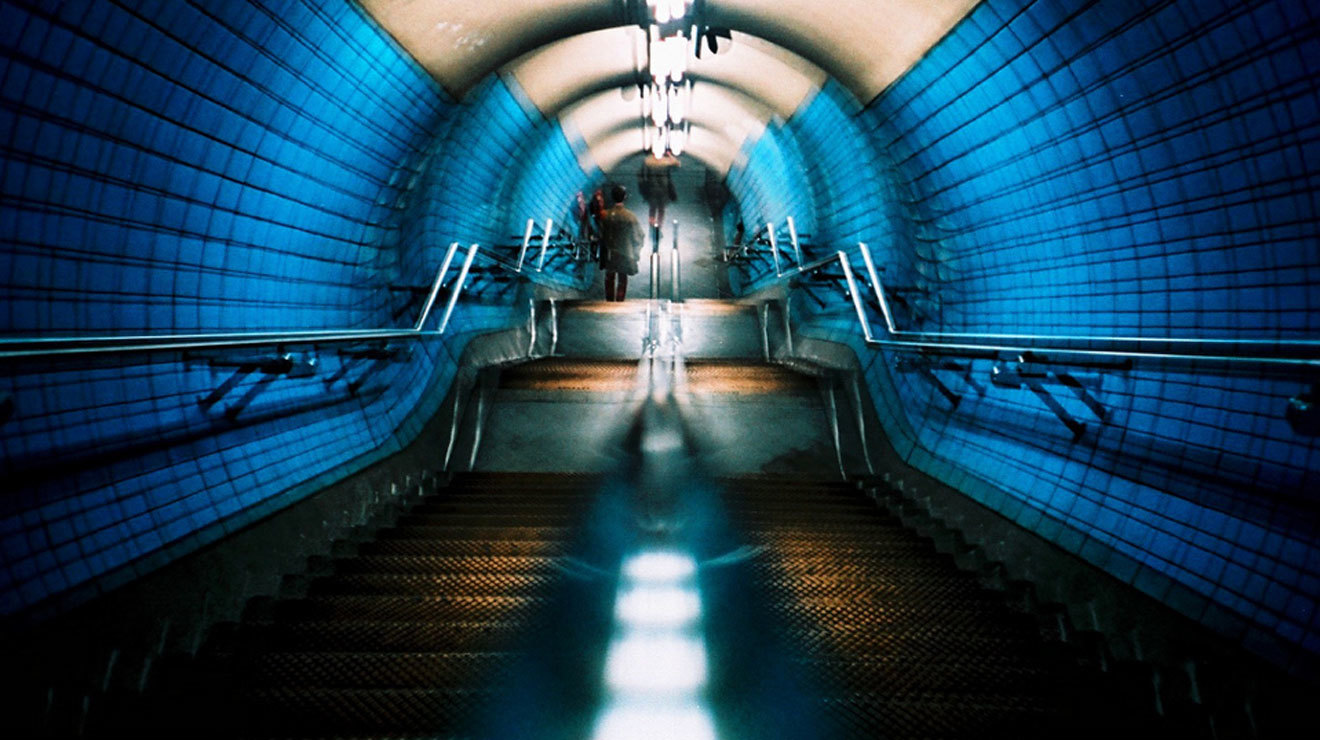 41 beautiful photos of the London Underground