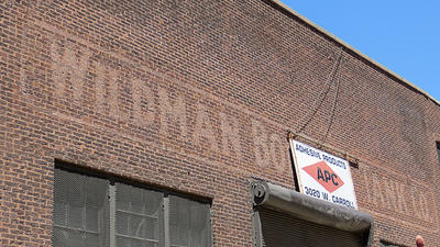 Ghost signs in Chicago: advertisements from the past