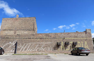 Ghost signs in Chicago: advertisements from the past