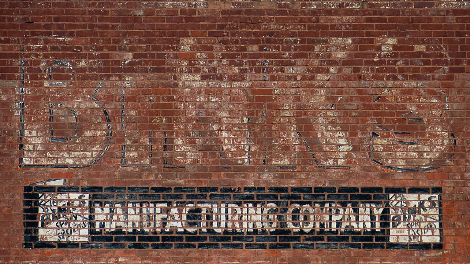 Ghost signs in Chicago: advertisements from the past