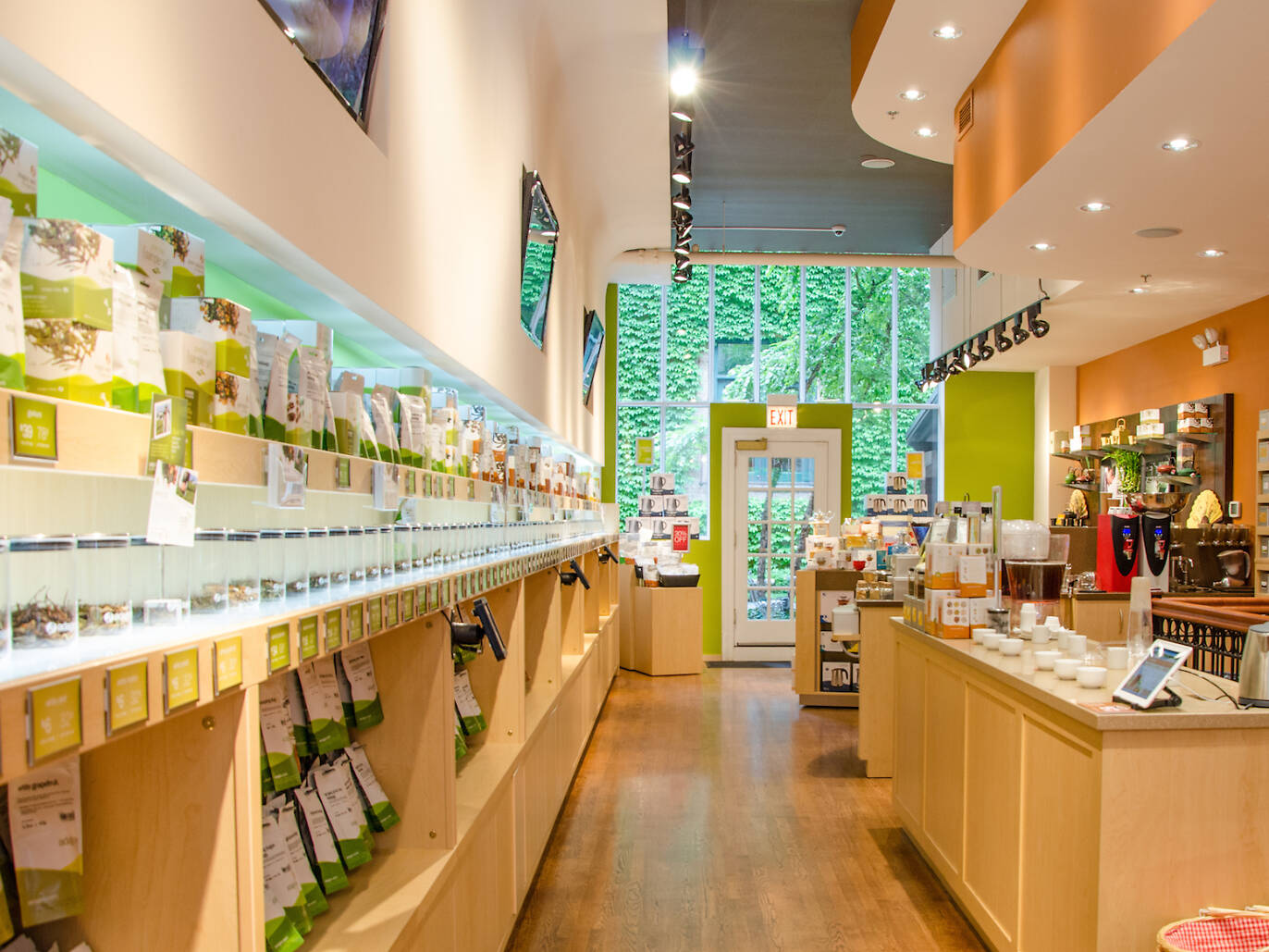 Tea shop guide: Where to buy oolong, teapots and more