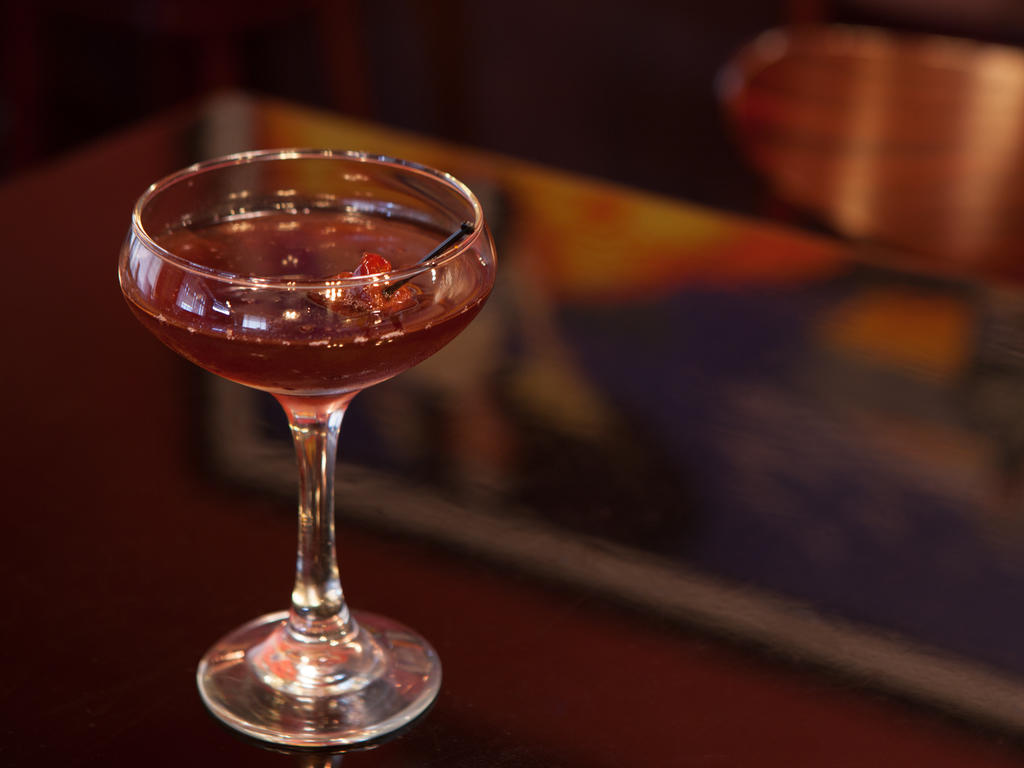 30 Chicago Bars and Restaurants with Fireplaces