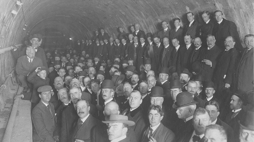 29 vintage photos from 110 years of the New York subway