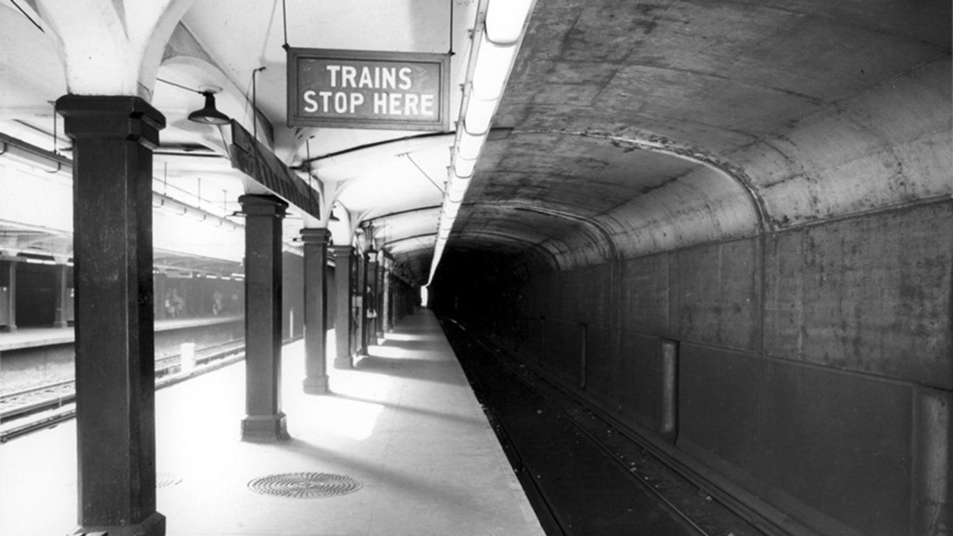29 vintage photos from 110 years of the New York subway