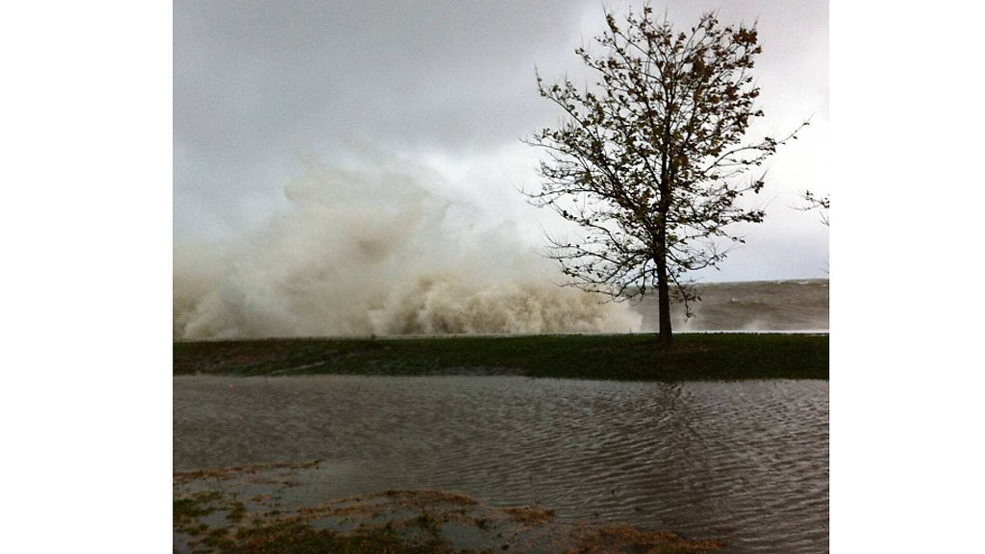 Intense photos from today's crazy HalloStorm