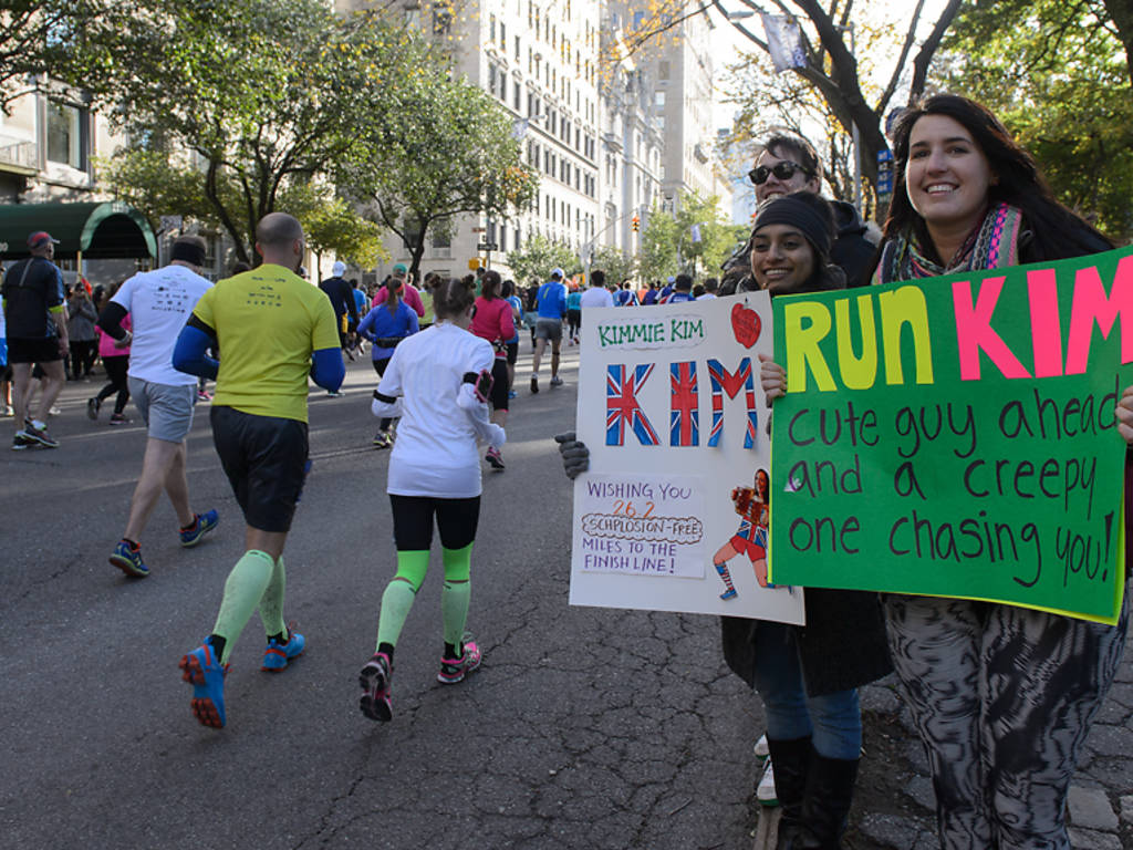 The funniest spectator signs from past marathons